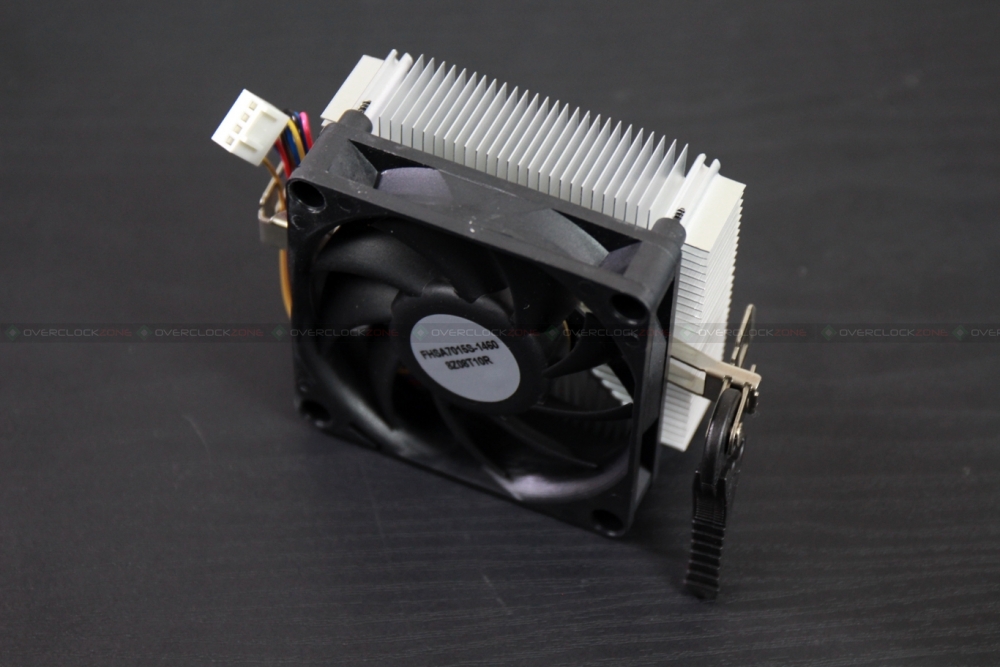 รีวิว AMD RYZEN 7 3700X